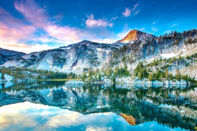 Off the Beaten Path: Unexplored Hiking Trails in the U.S - Instagrid.me